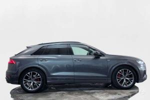 Pelēks Audi Q8 2022 Viļņa, ar dzinēja tilpumu 3.00 L un nobraukumu 172 tūkst. km par 54000 €, foto 6 vietnē AUTOMOTO.COM.LV