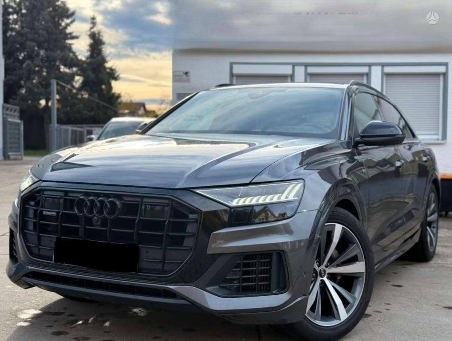 Pelēks Audi Q8 2022 Viļņa, ar dzinēja tilpumu 3.00 L un nobraukumu 184 tūkst. km par 48500 €, foto 1 vietnē AUTOMOTO.COM.LV