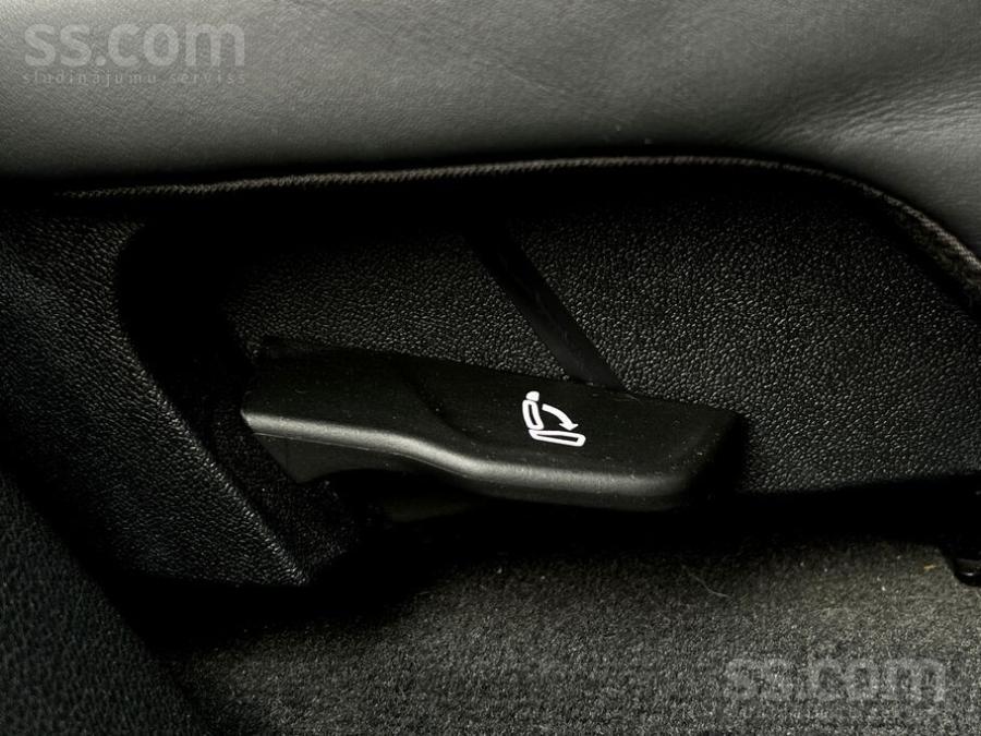 Серый Ауди Q8 2022 в Рига, объемом двигателя 3.00 л и пробегом 176 тыс. км за 49990 €, фото 21 на AUTOMOTO.COM.LV
