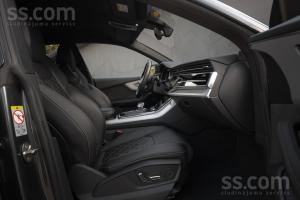 Серый Ауди Q8 2022 в Елгава, объемом двигателя 3.00 л и пробегом 162 тыс. км за 46000 €, фото 13 на AUTOMOTO.COM.LV
