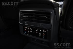 Серый Ауди Q8 2022 в Елгава, объемом двигателя 3.00 л и пробегом 162 тыс. км за 46000 €, фото 16 на AUTOMOTO.COM.LV