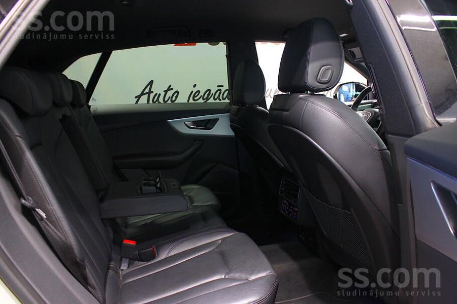 Grey Audi Q8 2022 in Riga, with an engine capacity of 3.00 L and mileage of 66 thousand km for 72000 €, photo 25 on AUTOMOTO.COM.LV
