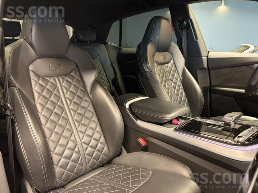 Серый Ауди Q8 2022 в Рига, объемом двигателя 3.00 л и пробегом 186 тыс. км за 47990 €, фото 28 на AUTOMOTO.COM.LV