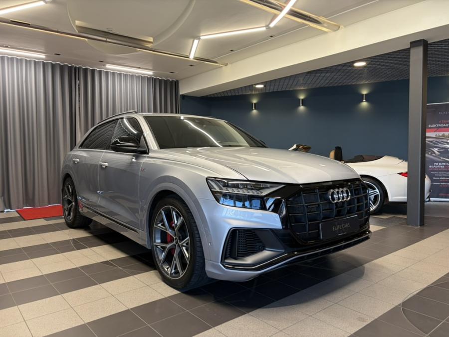 Pelēks Audi Q8 2022 Rīga, ar dzinēja tilpumu 3.00 L un nobraukumu 186 tūkst. km par 47990 €, foto 3 vietnē AUTOMOTO.COM.LV