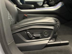 Pelēks Audi Q8 2022 Rīga, ar dzinēja tilpumu 3.00 L un nobraukumu 186 tūkst. km par 47990 €, foto 26 vietnē AUTOMOTO.COM.LV