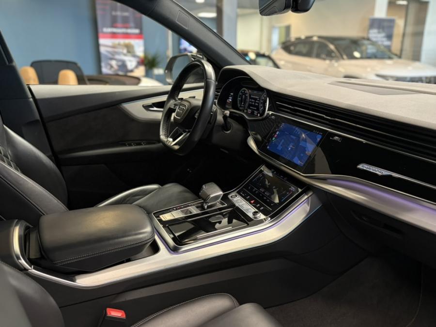 Pelēks Audi Q8 2022 Rīga, ar dzinēja tilpumu 3.00 L un nobraukumu 186 tūkst. km par 47990 €, foto 28 vietnē AUTOMOTO.COM.LV