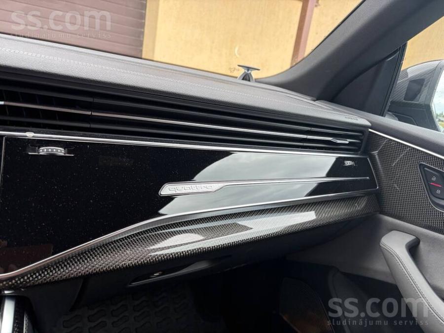 Pelēks Audi Q8 2023 Rīga, ar dzinēja tilpumu 3.00 L un nobraukumu 40 tūkst. km par 78500 €, foto 12 vietnē AUTOMOTO.COM.LV