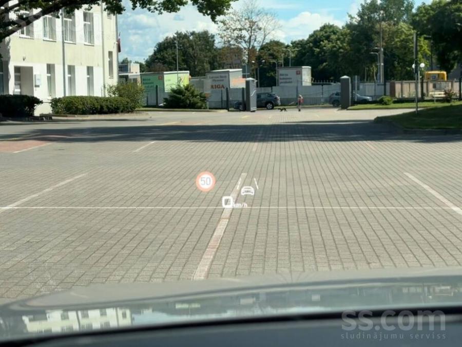 Pelēks Audi Q8 2023 Rīga, ar dzinēja tilpumu 3.00 L un nobraukumu 40 tūkst. km par 78500 €, foto 20 vietnē AUTOMOTO.COM.LV