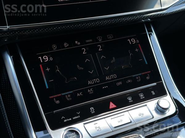 Серый Ауди Q8 2023 в Рига, объемом двигателя 3.00 л и пробегом 42 тыс. км за 77900 €, фото 9 на AUTOMOTO.COM.LV