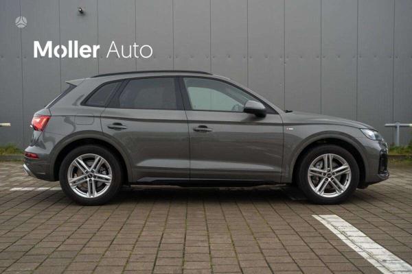 Pelēks Audi Q8 2024 Viļņa, ar dzinēja tilpumu 2.00 L un nobraukumu 15 tūkst. km par 44700 €, foto 7 vietnē AUTOMOTO.COM.LV