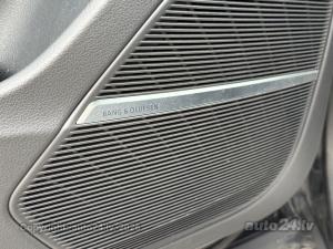 Серый Ауди Q8 2024 в Таллин, объемом двигателя 3.00 л и пробегом 65 тыс. км за 74500 €, фото 25 на AUTOMOTO.COM.LV