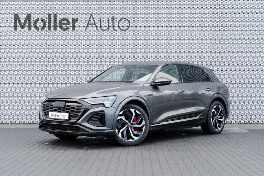 Pelēks Audi Q8 2024 Mārupe, ar dzinēja tilpumu 0.00 L un nobraukumu 73 tūkst. km par 64100 €, foto 1 vietnē AUTOMOTO.COM.LV