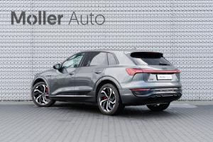 Pelēks Audi Q8 2024 Mārupe, ar dzinēja tilpumu 0.00 L un nobraukumu 73 tūkst. km par 64100 €, foto 4 vietnē AUTOMOTO.COM.LV