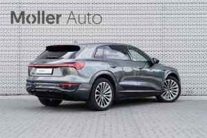 Grey Audi Q8 2024 in Marupe, with an engine capacity of 0.00 L and mileage of 55 thousand km for 59900 €, photo 5 on AUTOMOTO.COM.LV