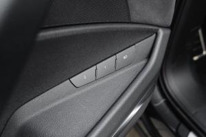 Grey Audi Q8 2024 in Marupe, with an engine capacity of 0.00 L and mileage of 55 thousand km for 59900 €, photo 10 on AUTOMOTO.COM.LV