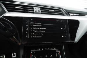 Grey Audi Q8 2024 in Marupe, with an engine capacity of 0.00 L and mileage of 55 thousand km for 59900 €, photo 29 on AUTOMOTO.COM.LV