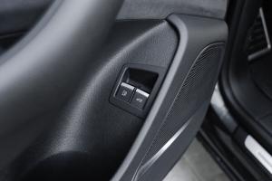 Pelēks Audi Q8 2024 Mārupe, ar dzinēja tilpumu 3.00 L un nobraukumu 85 tūkst. km par 64900 €, foto 9 vietnē AUTOMOTO.COM.LV