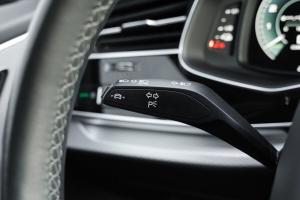 Pelēks Audi Q8 2024 Mārupe, ar dzinēja tilpumu 3.00 L un nobraukumu 85 tūkst. km par 64900 €, foto 17 vietnē AUTOMOTO.COM.LV