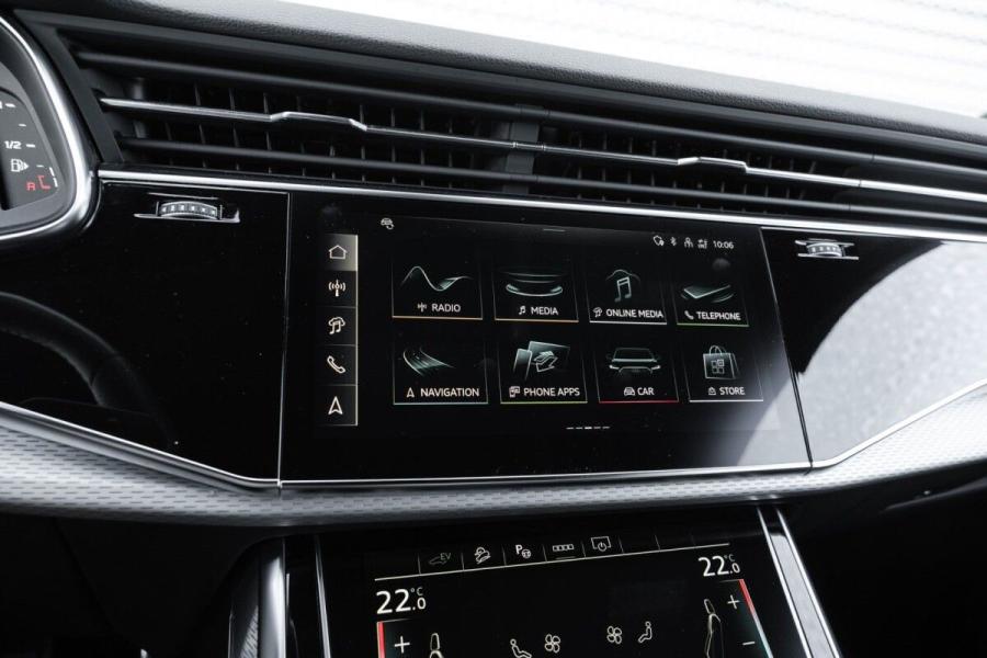 Pelēks Audi Q8 2024 Mārupe, ar dzinēja tilpumu 3.00 L un nobraukumu 85 tūkst. km par 64900 €, foto 23 vietnē AUTOMOTO.COM.LV