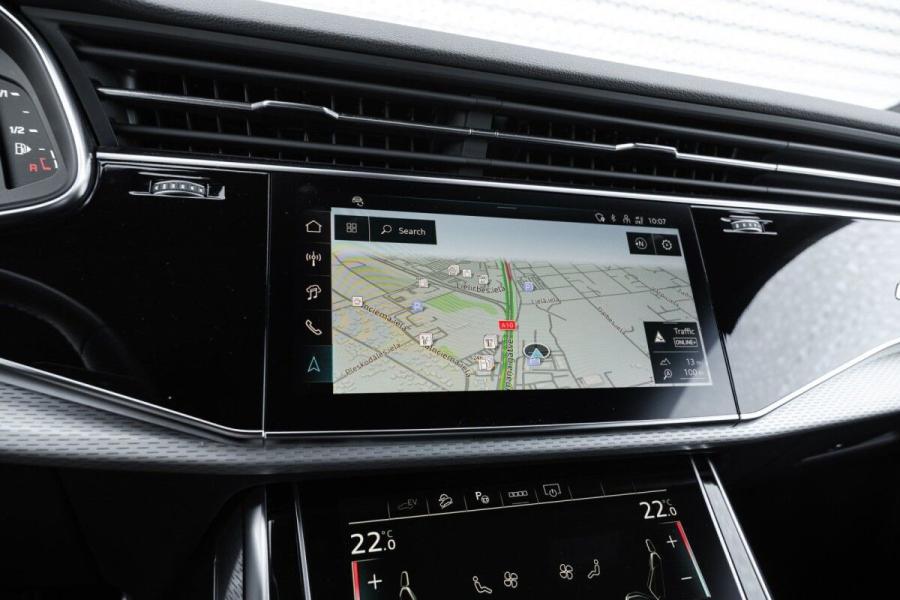 Pelēks Audi Q8 2024 Mārupe, ar dzinēja tilpumu 3.00 L un nobraukumu 85 tūkst. km par 64900 €, foto 30 vietnē AUTOMOTO.COM.LV