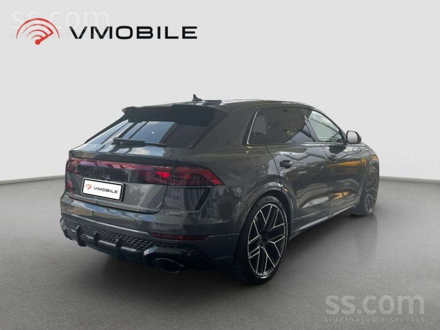 Pelēks Audi Q8 2025 Rīga, ar dzinēja tilpumu 4.00 L un nobraukumu 44 tūkst. km par 118990 €, foto 3 vietnē AUTOMOTO.COM.LV