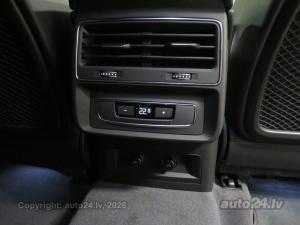 Pelēks Audi Q8 2026 Tallina, ar dzinēja tilpumu 3.00 L un nobraukumu 3 tūkst. km par 94000 €, foto 7 vietnē AUTOMOTO.COM.LV