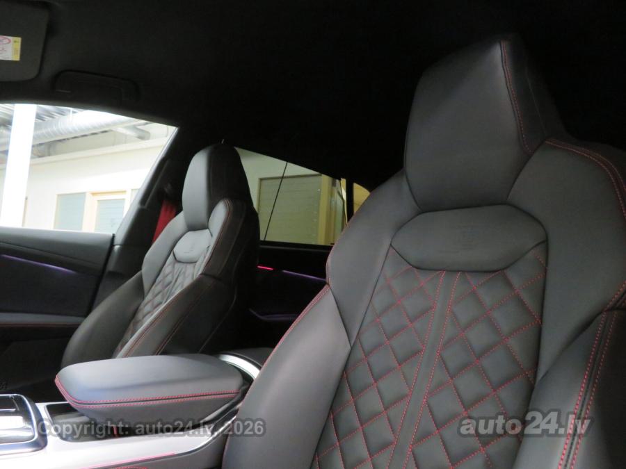 Pelēks Audi Q8 2026 Tallina, ar dzinēja tilpumu 3.00 L un nobraukumu 3 tūkst. km par 94000 €, foto 8 vietnē AUTOMOTO.COM.LV