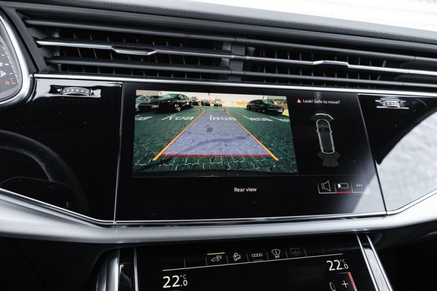 Серый Ауди Q8 2026 в Марупе, объемом двигателя 3.00 л и пробегом 1 тыс. км за 84900 €, фото 21 на AUTOMOTO.COM.LV