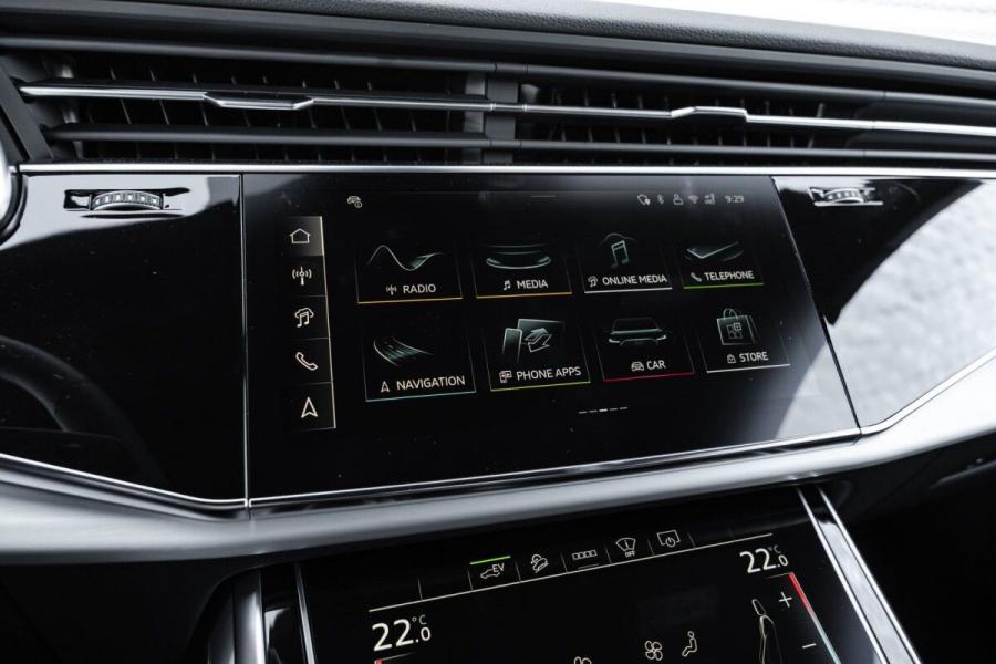 Серый Ауди Q8 2026 в Марупе, объемом двигателя 3.00 л и пробегом 1 тыс. км за 84900 €, фото 23 на AUTOMOTO.COM.LV