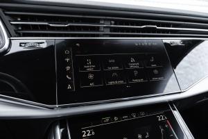 Серый Ауди Q8 2026 в Марупе, объемом двигателя 3.00 л и пробегом 1 тыс. км за 84900 €, фото 24 на AUTOMOTO.COM.LV