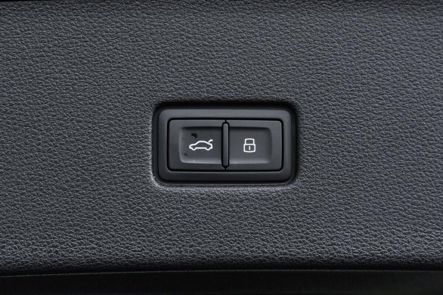Серый Ауди Q8 2026 в Марупе, объемом двигателя 3.00 л и пробегом 1 тыс. км за 84900 €, фото 37 на AUTOMOTO.COM.LV