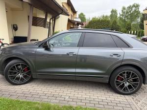 Grey Audi Q8 2019 in Vilnius, with an engine capacity of 2.97 L and mileage of 275 thousand km for 34000 €, photo 4 on AUTOMOTO.COM.LV