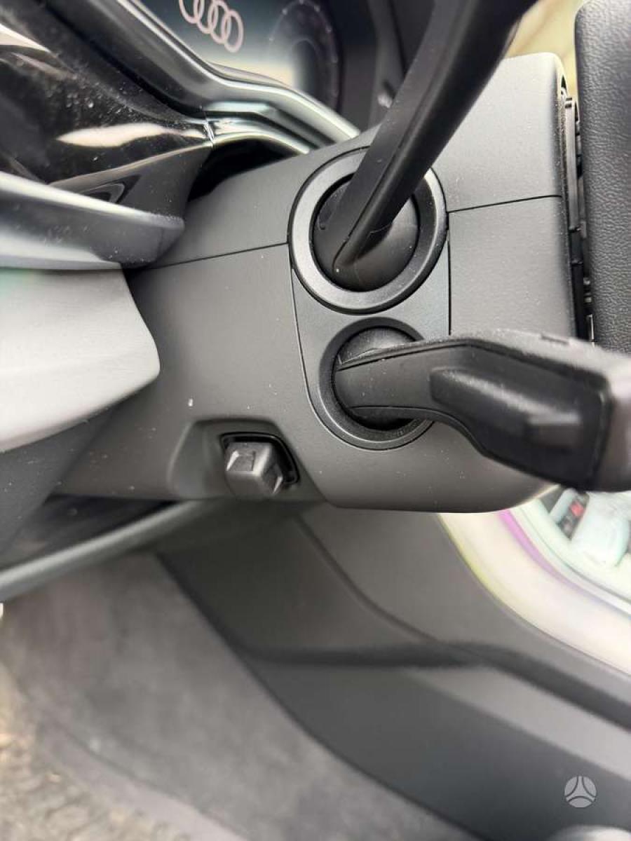 Grey Audi Q8 2019 in Vilnius, with an engine capacity of 2.97 L and mileage of 275 thousand km for 34000 €, photo 10 on AUTOMOTO.COM.LV