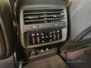 Pelēks Audi Q8 2022 Tallina, ar dzinēja tilpumu 3.00 L un nobraukumu 88 tūkst. km par 64990 €, foto 19 vietnē AUTOMOTO.COM.LV