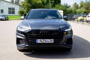 Серый Ауди Q8 2022 в Каунас, объемом двигателя 3.00 л и пробегом 135 тыс. км за 52000 €, фото  на AUTOMOTO.COM.LV