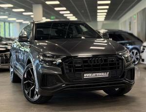 Серый Ауди Q8 2022 в Клайпеда, объемом двигателя 3.00 л и пробегом 135 тыс. км за 52950 €, фото  на AUTOMOTO.COM.LV