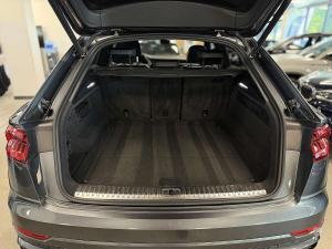 Pelēks Audi Q8 2022 Klaipėda, ar dzinēja tilpumu 3.00 L un nobraukumu 135 tūkst. km par 52950 €, foto 14 vietnē AUTOMOTO.COM.LV