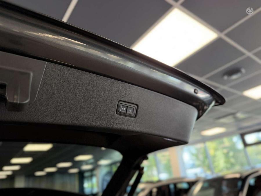 Pelēks Audi Q8 2022 Klaipėda, ar dzinēja tilpumu 3.00 L un nobraukumu 135 tūkst. km par 52950 €, foto 20 vietnē AUTOMOTO.COM.LV
