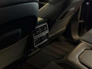 Pelēks Audi Q8 2022 Klaipėda, ar dzinēja tilpumu 3.00 L un nobraukumu 135 tūkst. km par 52950 €, foto 23 vietnē AUTOMOTO.COM.LV