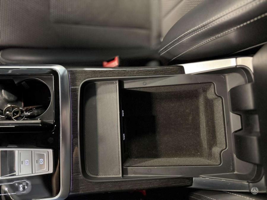Pelēks Audi Q8 2022 Klaipėda, ar dzinēja tilpumu 3.00 L un nobraukumu 135 tūkst. km par 52950 €, foto 36 vietnē AUTOMOTO.COM.LV