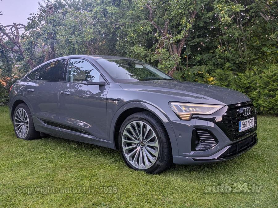 Pelēks Audi Q8 2023 Tallina, ar dzinēja tilpumu 0.00 L un nobraukumu 40 tūkst. km par 49000 €, foto 7 vietnē AUTOMOTO.COM.LV