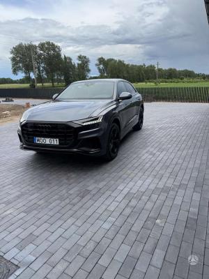 Pelēks Audi Q8 2021 Biržai, ar dzinēja tilpumu 3.00 L un nobraukumu 118 tūkst. km par 42000 €, foto 6 vietnē AUTOMOTO.COM.LV