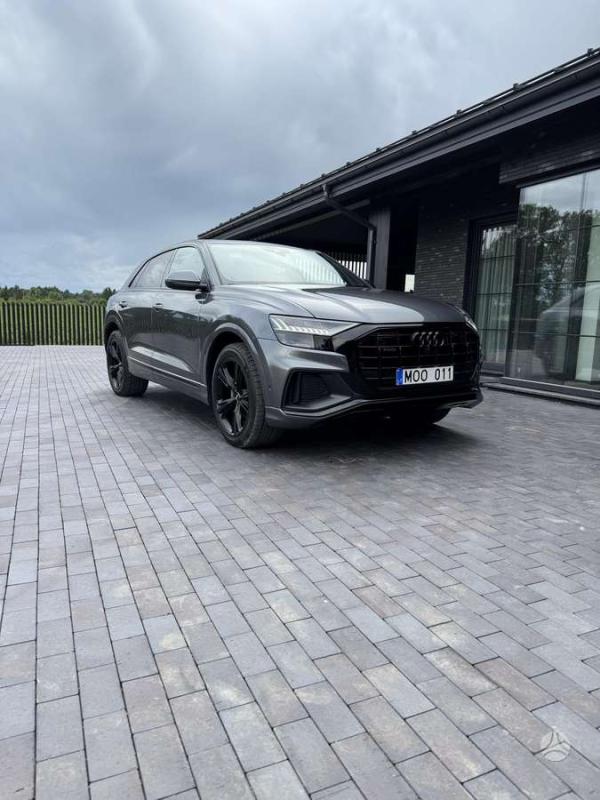 Pelēks Audi Q8 2021 Biržai, ar dzinēja tilpumu 3.00 L un nobraukumu 118 tūkst. km par 42000 €, foto 6 vietnē AUTOMOTO.COM.LV