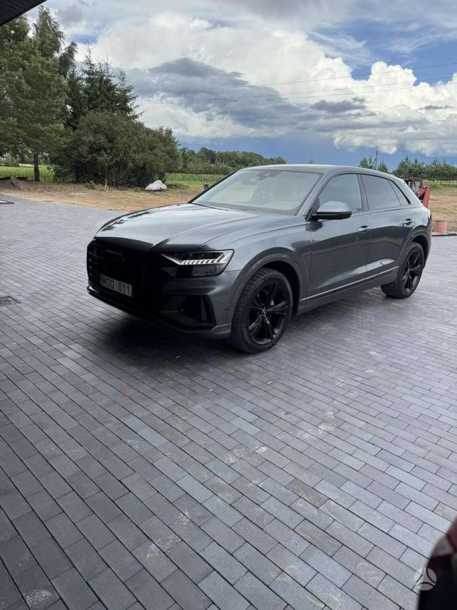 Grey Audi Q8 2021 in Birzai, with an engine capacity of 3.00 L and mileage of 118 thousand km for 42000 €, photo 10 on AUTOMOTO.COM.LV