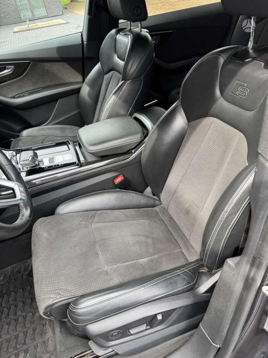 Grey Audi Q8 2021 in Birzai, with an engine capacity of 3.00 L and mileage of 118 thousand km for 42000 €, photo 21 on AUTOMOTO.COM.LV