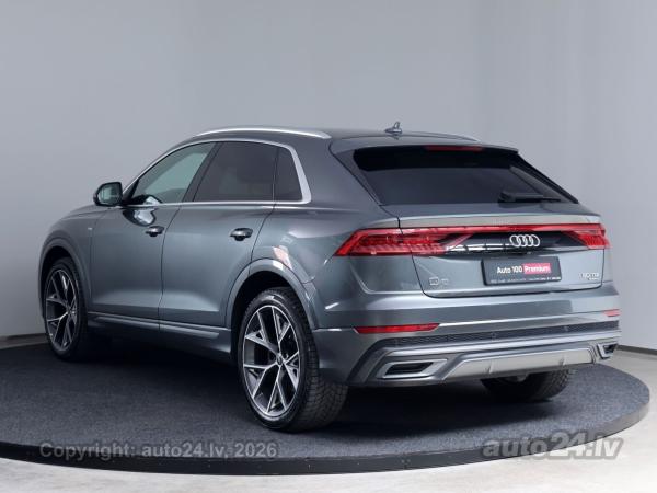 Grey Audi Q8 2022 in Tallinn, with an engine capacity of 3.00 L and mileage of 0 thousand km for 64000 €, photo 4 on AUTOMOTO.COM.LV