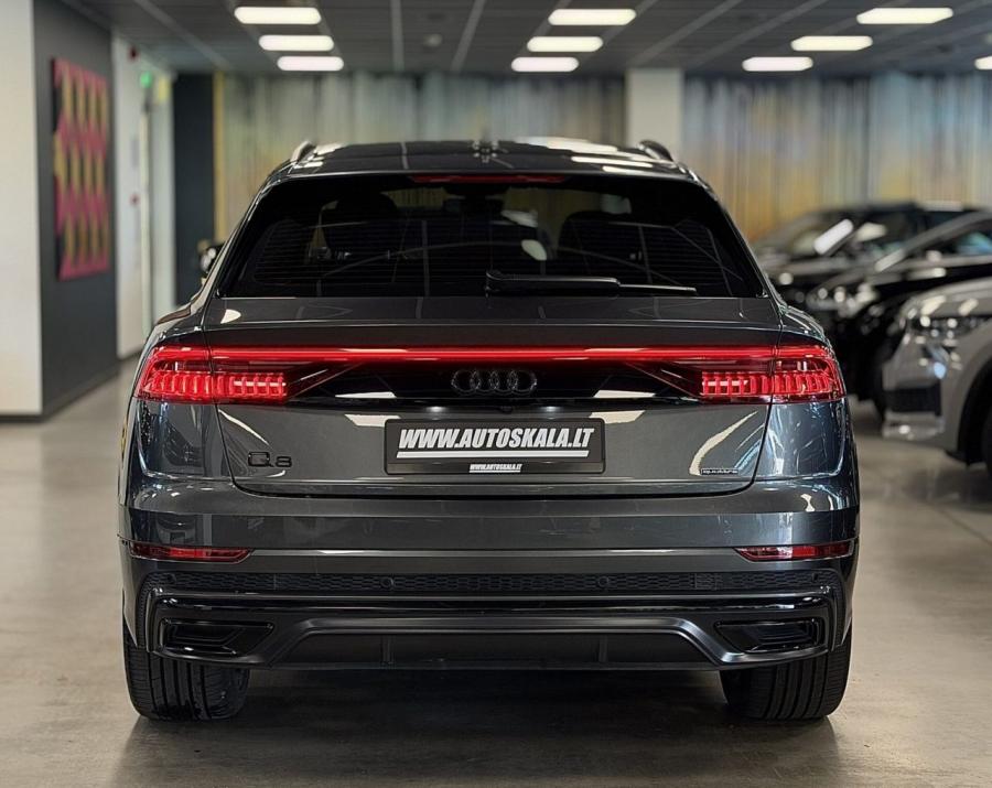 Audi Q8 2022 in Klaipeda, with an engine capacity of 3.00 L and mileage of 135 thousand km for 52950 €, photo 4 on AUTOMOTO.COM.LV