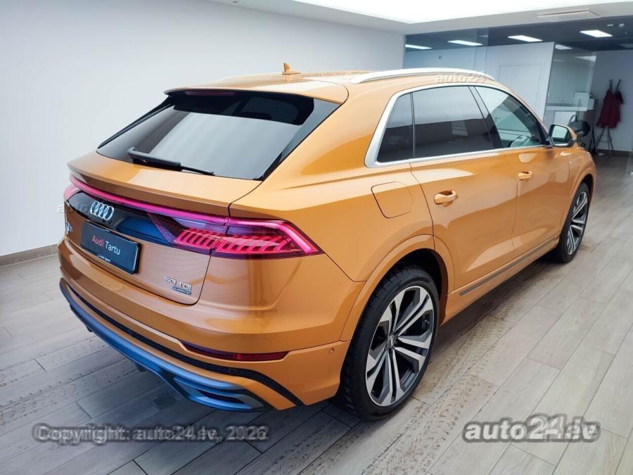 Orange Audi Q8 2018 in Tallinn, with an engine capacity of 3.00 L and mileage of 162 thousand km for 41950 €, photo 3 on AUTOMOTO.COM.LV
