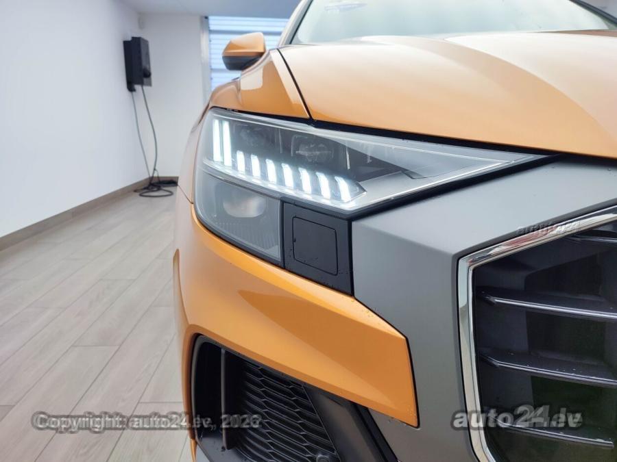 Orange Audi Q8 2018 in Tallinn, with an engine capacity of 3.00 L and mileage of 162 thousand km for 41950 €, photo 4 on AUTOMOTO.COM.LV