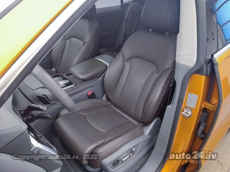 Orange Audi Q8 2018 in Tallinn, with an engine capacity of 3.00 L and mileage of 162 thousand km for 41950 €, photo 5 on AUTOMOTO.COM.LV